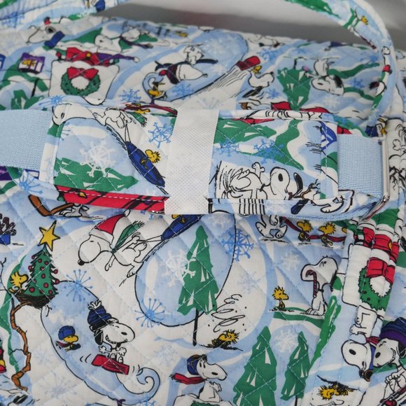 Vera Bradley | Bags | Vera Bradley Peanuts Ski Slope Snoopy Large Quilted Duffel Bag Weekender ...